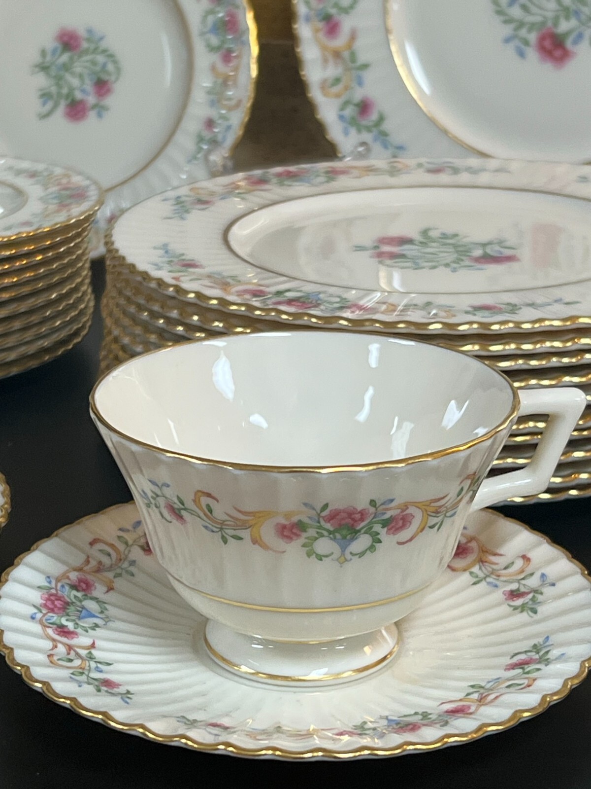 AMAZING 62 pc Lenox Cinderella Dinnerware 5 Pc Place Setting for 12 | eBay