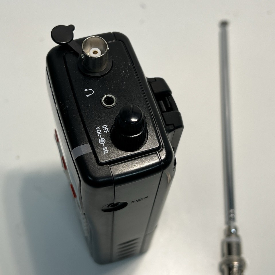 Whistler WS1040 Handheld Radio Scanner Digital Trunking Technology (G5 ...