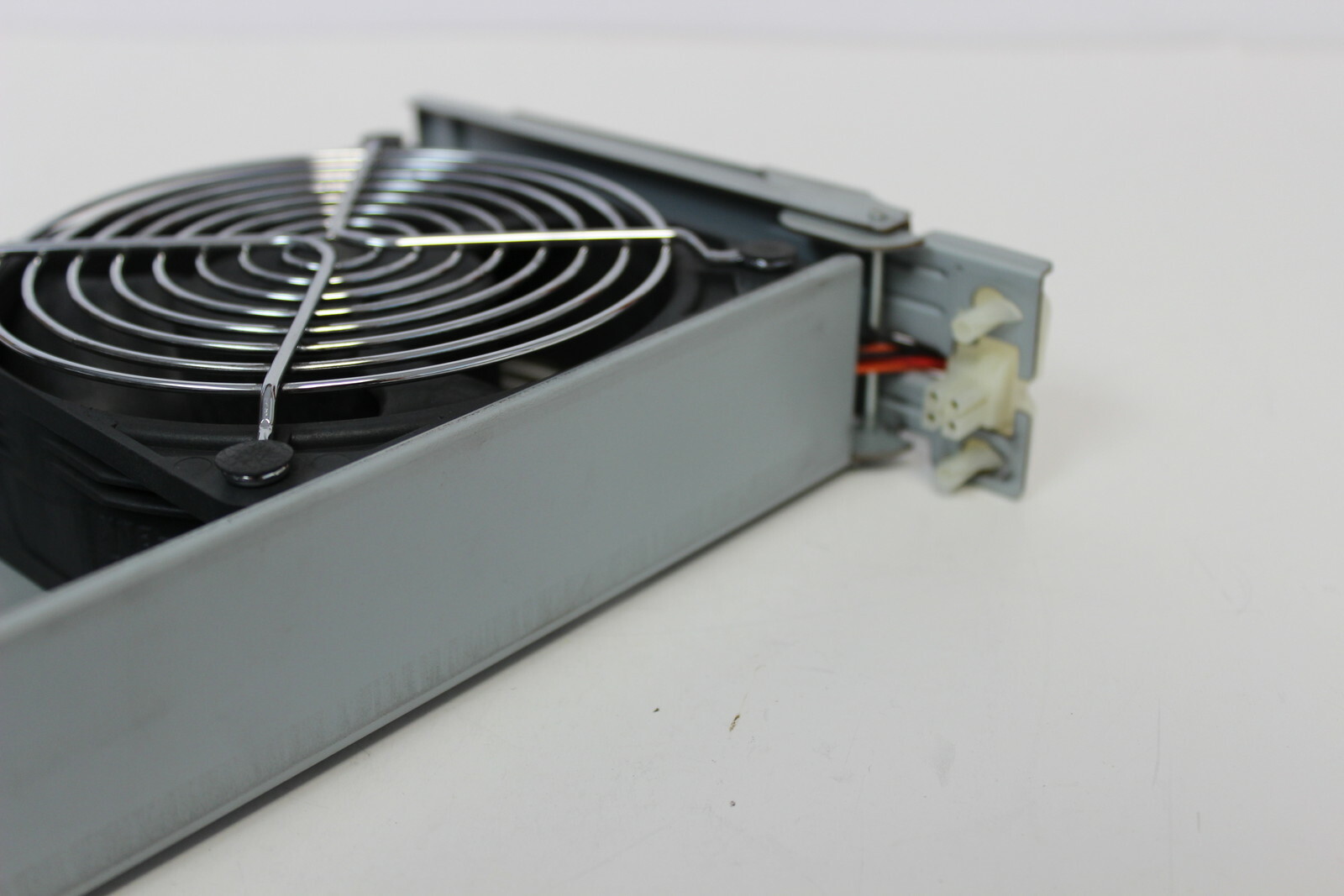 HP D8228-63015 POWER SUPPLY FAN ASM WITH BRACKET NETSERVER LH3000 ...