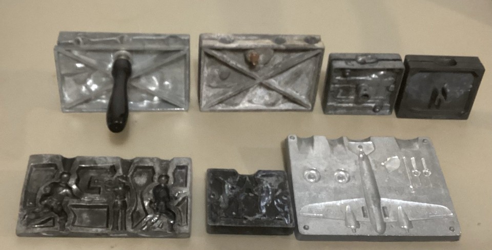 Vintage Lead Toy Molds 4 Complete Sets 3 Odd Pieces One Handle | eBay