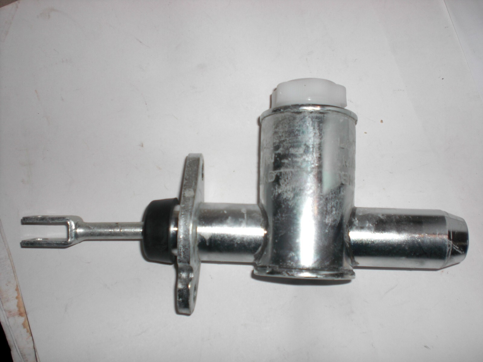 New MGB Clutch Master Cylinder 1968-1980 OE Lockheed Made in England ...