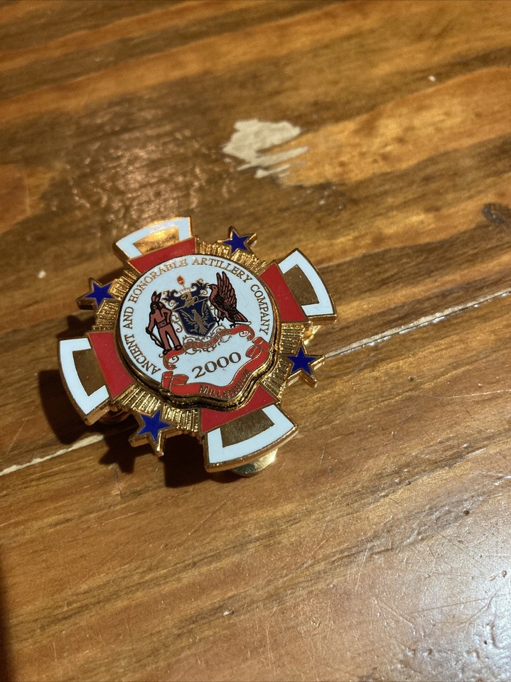 ANCIENT AND HONORABLE ARTILLERY CO. MASS. MILITARY MILLENIUM 2000 ...