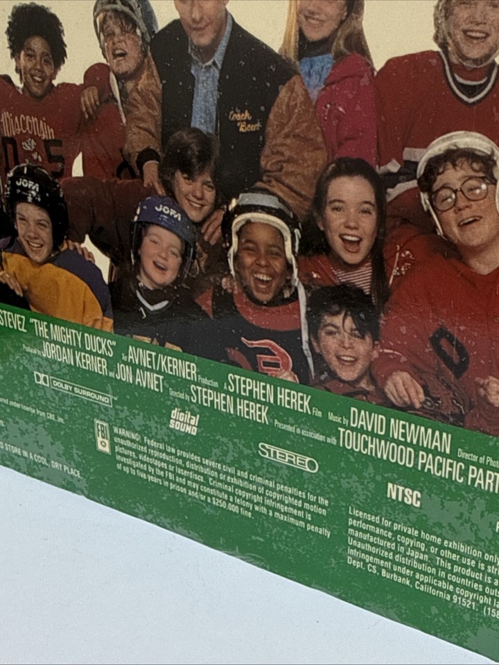 THE MIGHTY DUCKS Laserdisc LD DISNEY FILM; Laser Disc | eBay