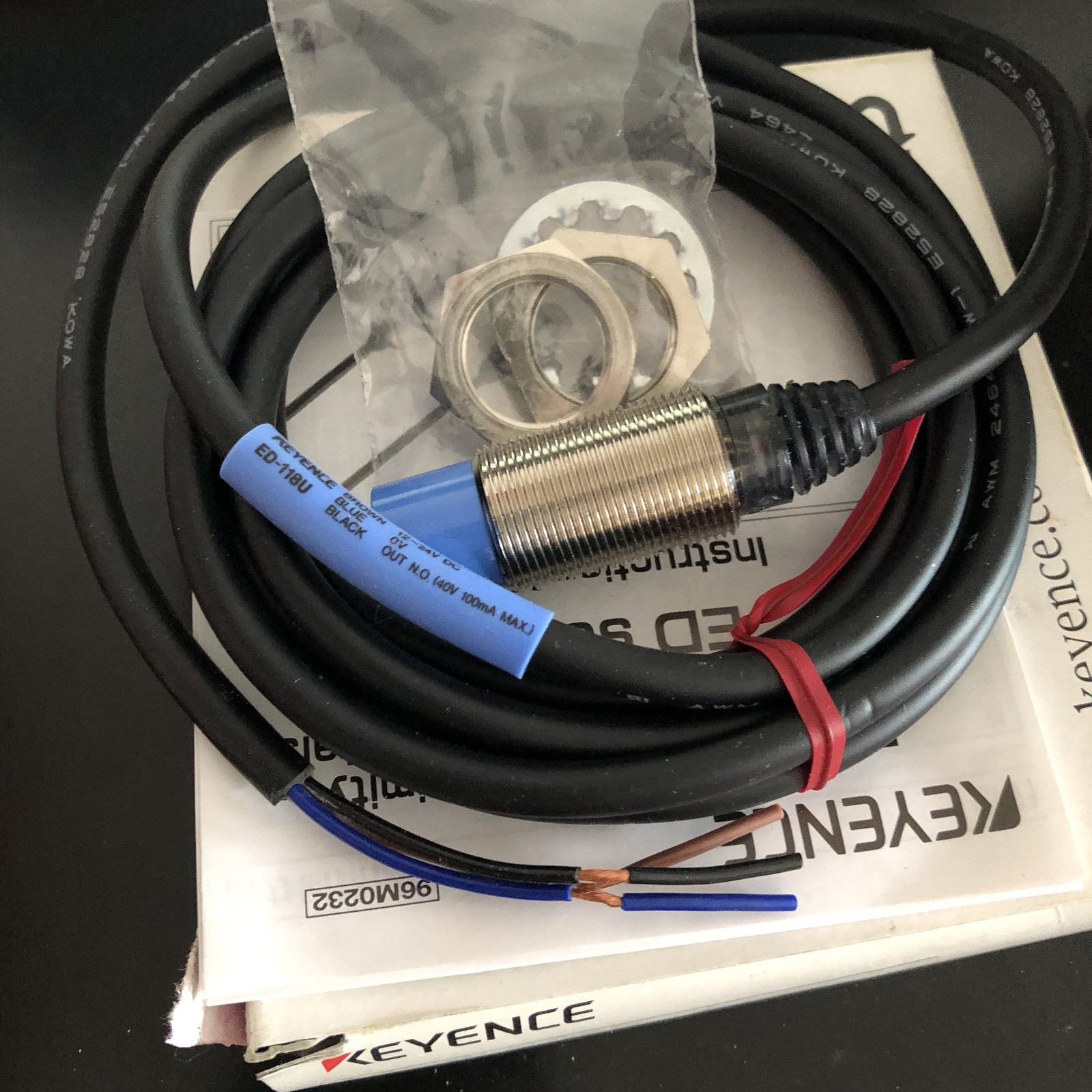one New keyence ED-118U Proximity sensor ED-118U SPOT STOCK | eBay