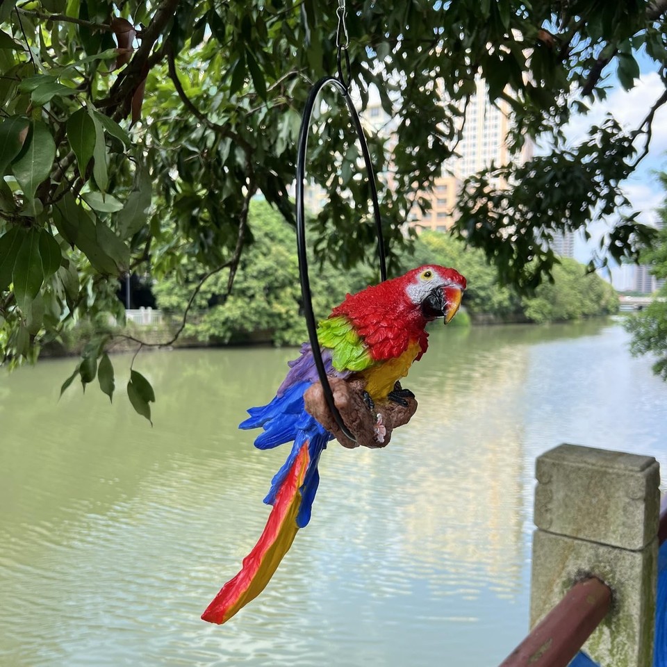Resin Parrot Statue, Hanging Parrot Sculpture for Home Decor Garden ...