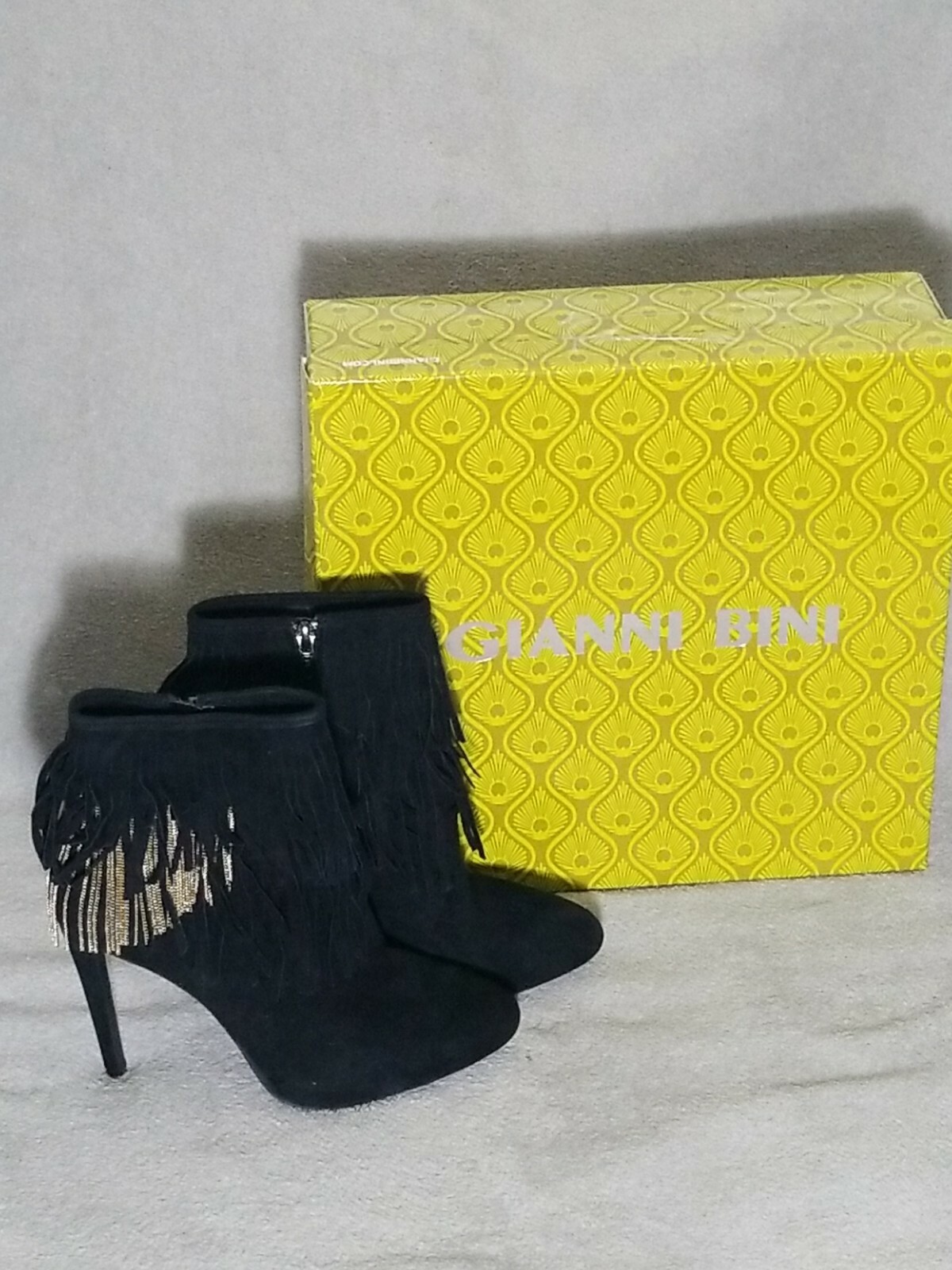 Gianni Bini Black Suede Leather Boots (Booties) W/Fri… - Gem