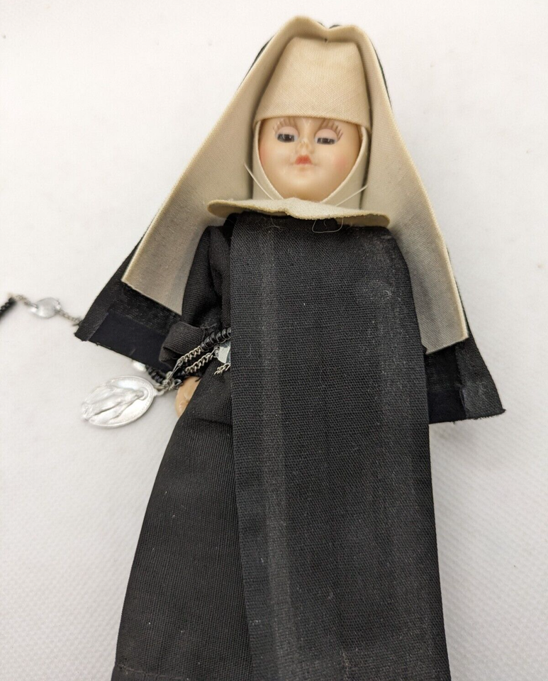 Vintage Nun Doll With Blinking Sleepy Eyes in Habit w/ Rosary Beads ...