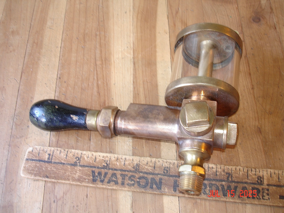 VINTAGE ESSEX STATIONARY HIT AND MISS ENGINE BRASS PUMP PLUNGE OILER ...