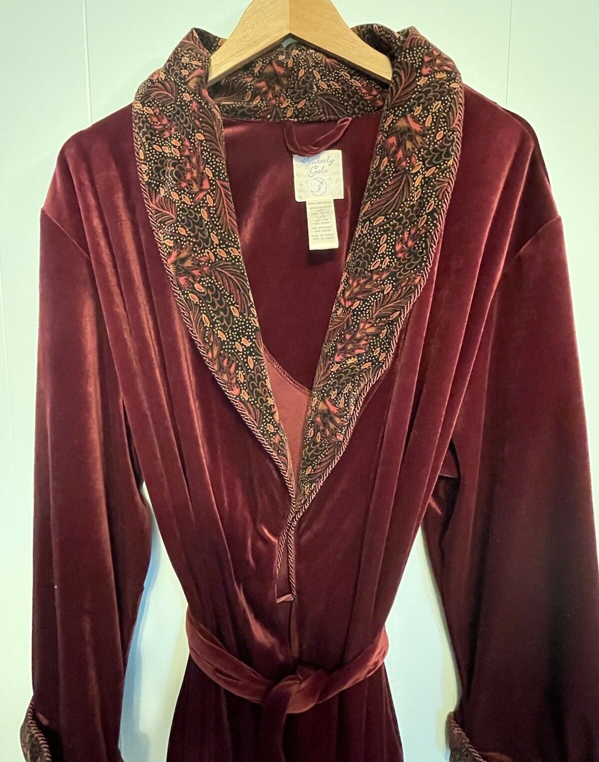 Vtg Kimberly Gale Long Velvet Burgundy Robe w/ Patter… - Gem