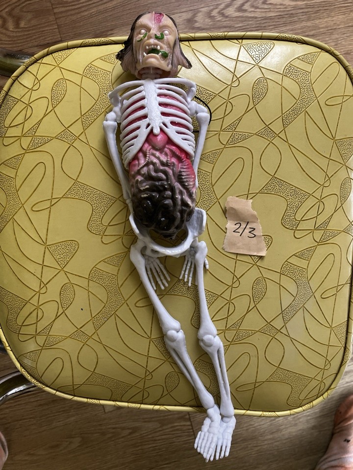 Vintage Sun Wai Rubber Skeleton Jiggler Archie McPhee Loaf man Squeaky ...