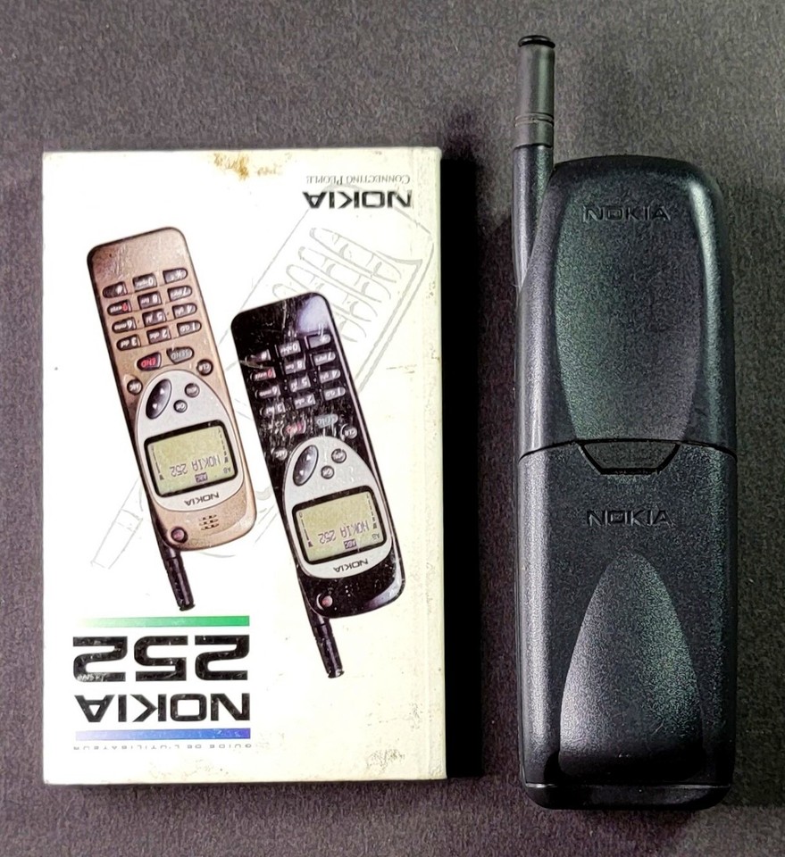 Téléphone portable Nokia 252 vintage 1992 avec accessoires manuel pour ...