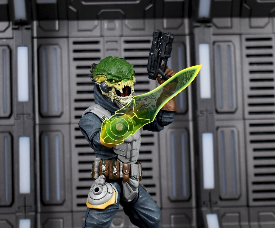 Energy Blade Accessory for Cosmic Legions Figures (Style 1) | eBay