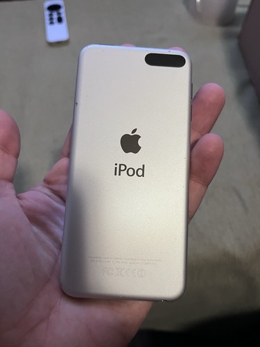 Apple iPod Touch 5th Generation A1509 16GB Silver | eBay