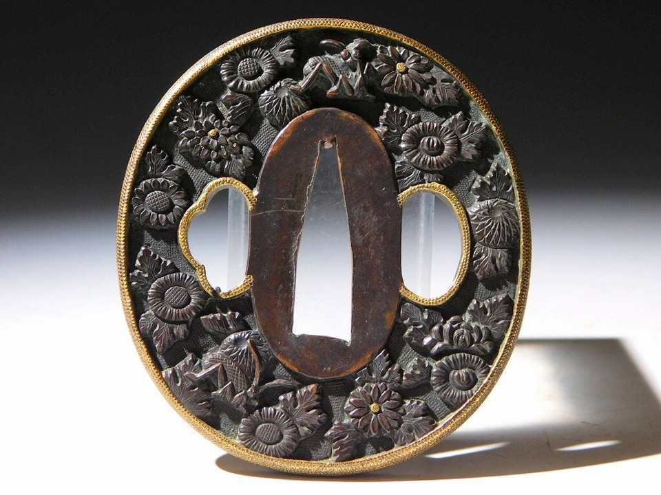 Mino School Black Mantis & Chrysanthemums Kinko Tsuba Edo original ...