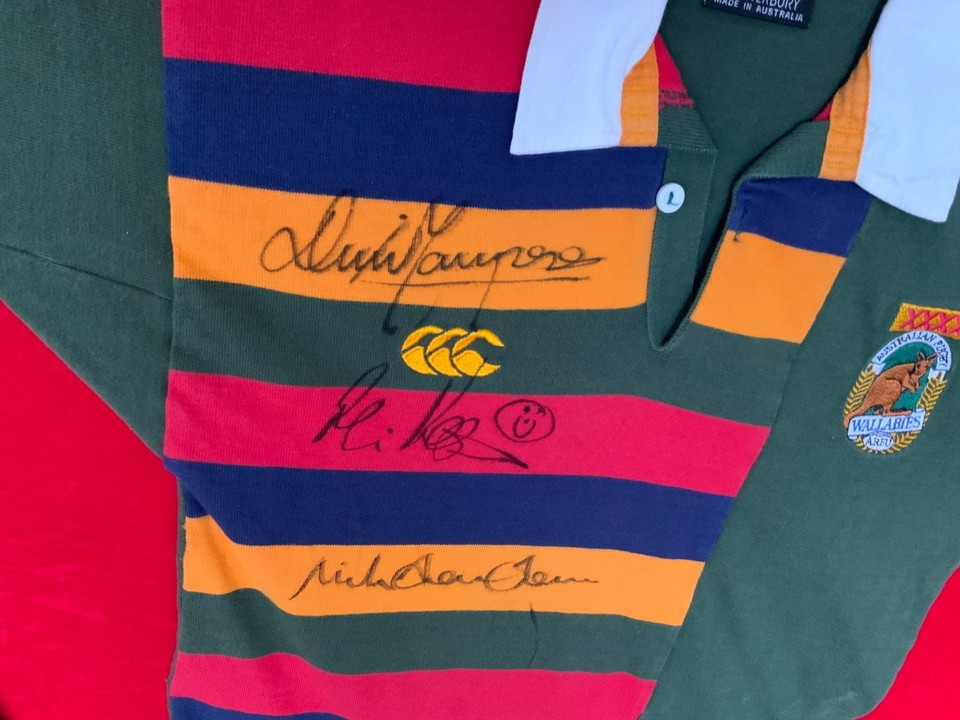 Rare unique signed jersey David campesie Nick far jones Phil kerns ...