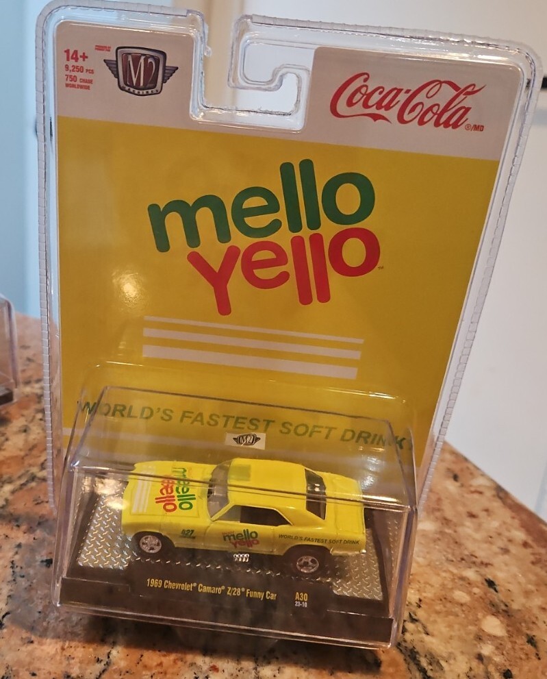 M2 MACHINES MELLO YELLO 1969 CHEVROLET CAMARO Z/28 FUNNY CAR | eBay