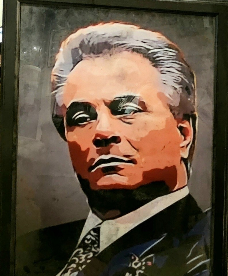 Mafia memorabilia and collectibles,pictures drawings and signed ...