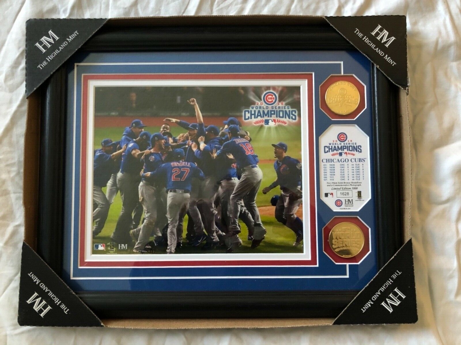 HIGHLAND MINT - CHICAGO CUBS 2016 WORLD SERIES CHAMPS BRONZE COIN PHOTO ...