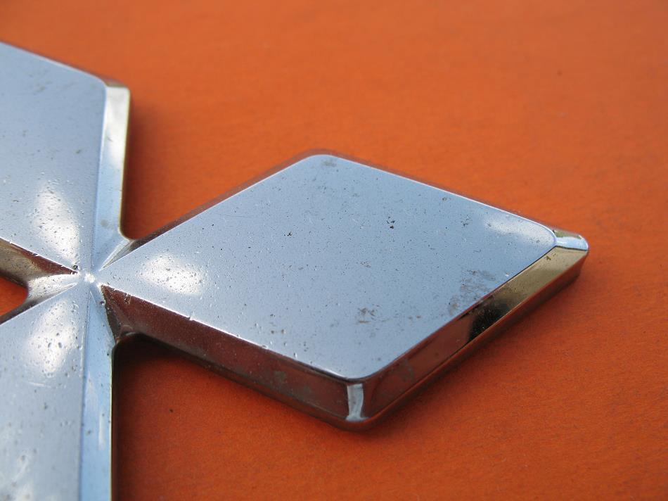 2002 2003 MITSUBISHI GALANT FRONT BUMPER EMBLEM LOGO BADGE SIGN SYMBOL ...