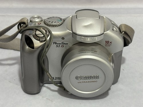Canon Power Shot IS Silver 3.2 MP Camera 10x Optical PC1058 Working ...