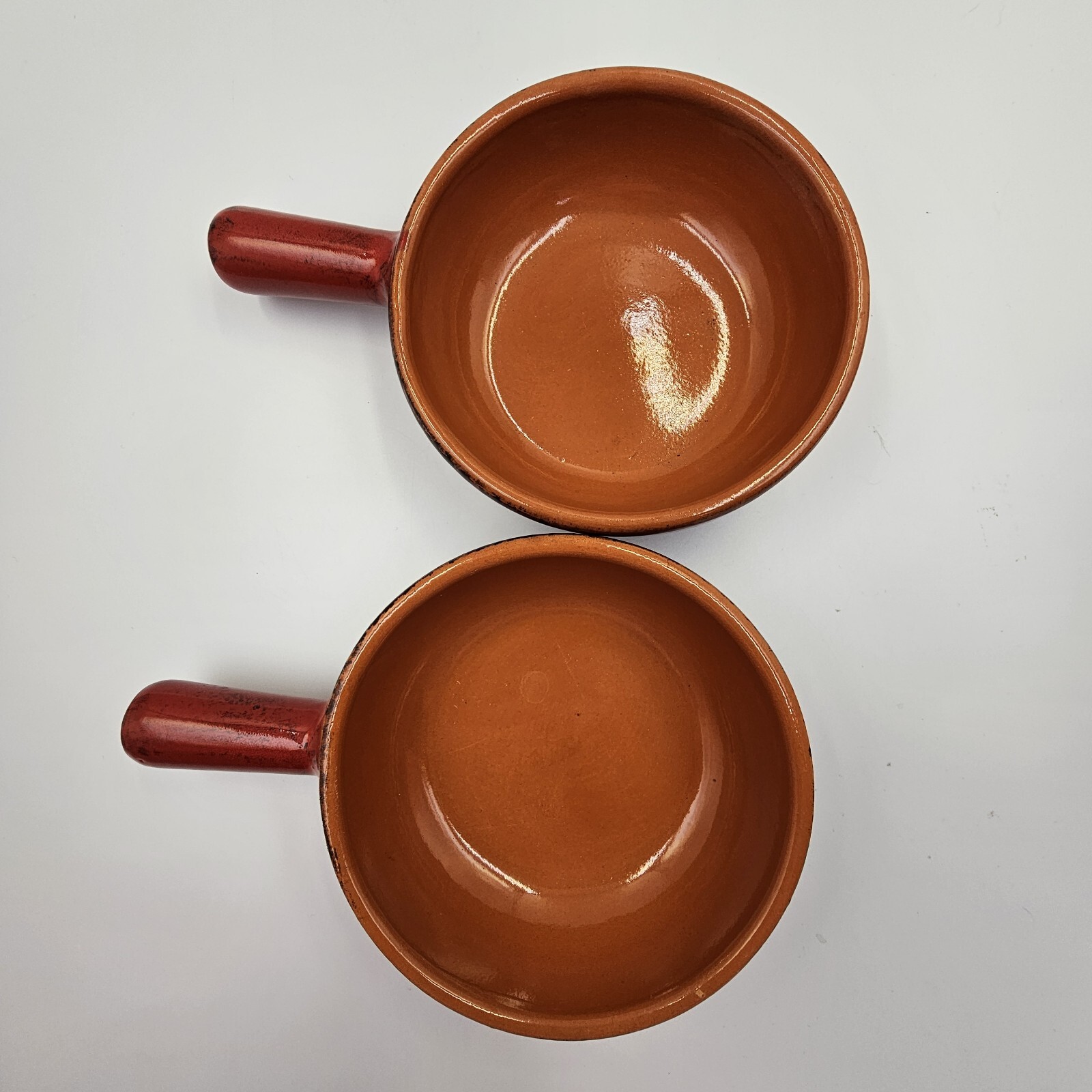 De Silva Rustic Set of 2 Red Ware Soup Chili Stew Bowls Handles Red ...
