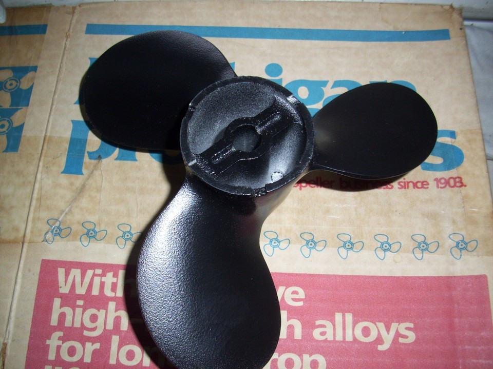 OMC Evinrude Angler Johnson LD 5hp propeller pj-7 012004 8x7.5" 65-68 ...