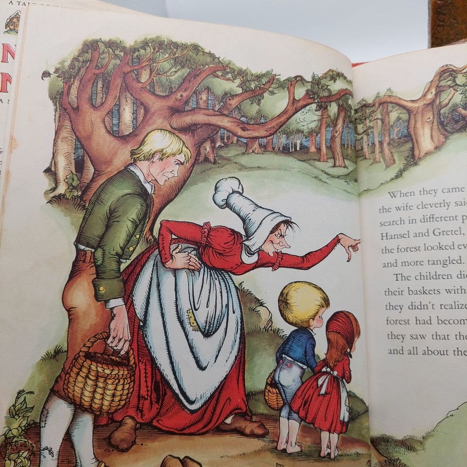 Nibble Nibble Mousekin Hansel and Gretel By Joan Walsh Anglund 1st ed ...