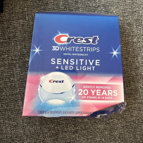 New Crest 3D Whitestrips Sensitive + Led Light 28 Strips Whitening Kit ...