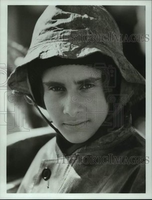1977 Press Photo Actress Jonathan Kahn in a scene from "Captains ...