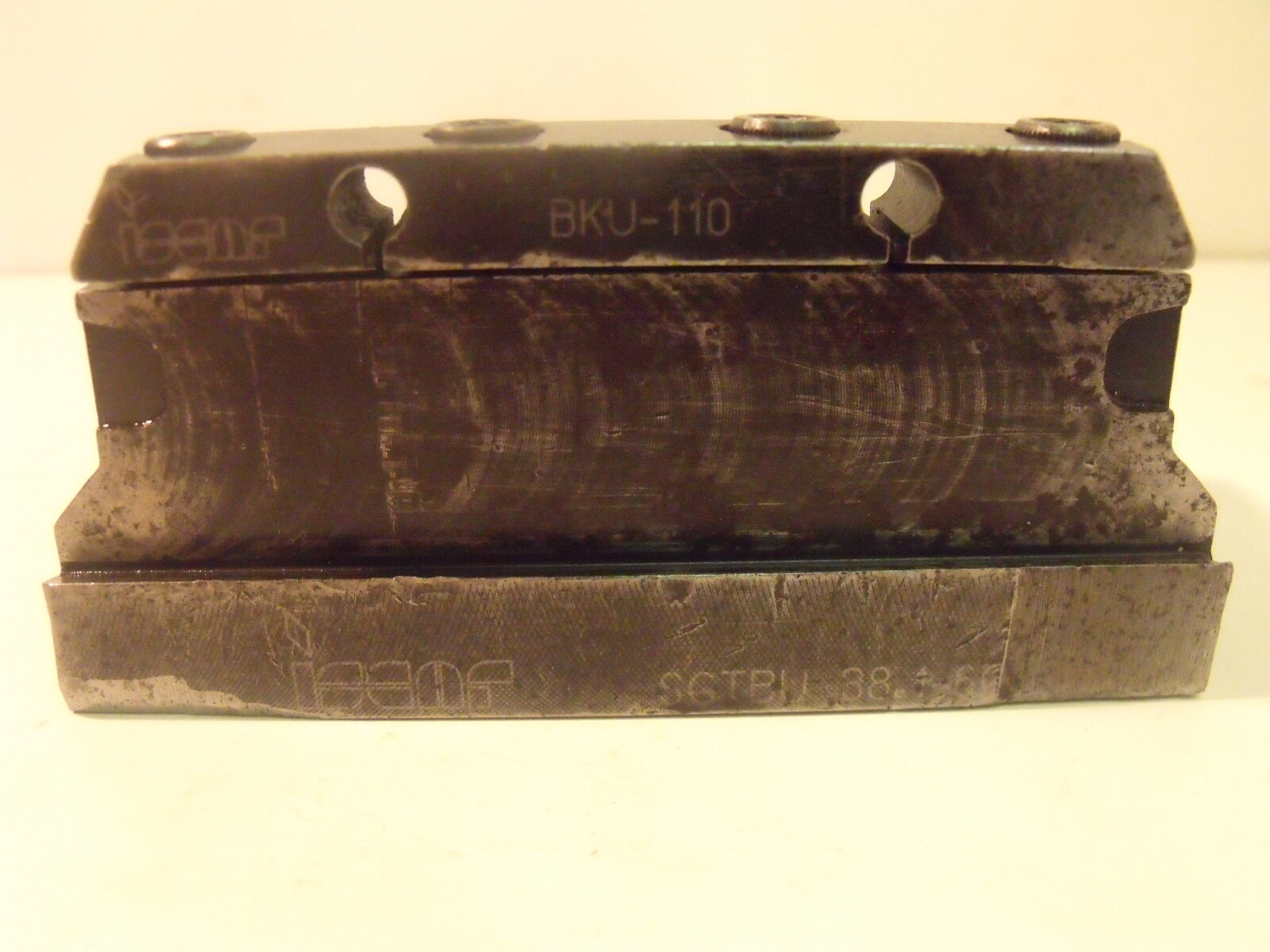 Iscar SGTBU 38.1-6G Block w/ BKU-110 Clamp for 32mm Parting & Grooving ...