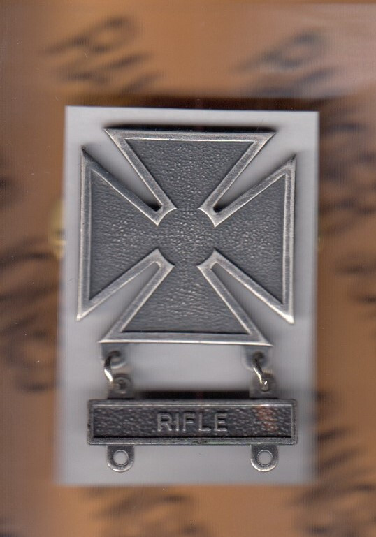 US Army MARKSMAN w/ RIFLE bar Qualification badge Brushed award c/b MRB ...