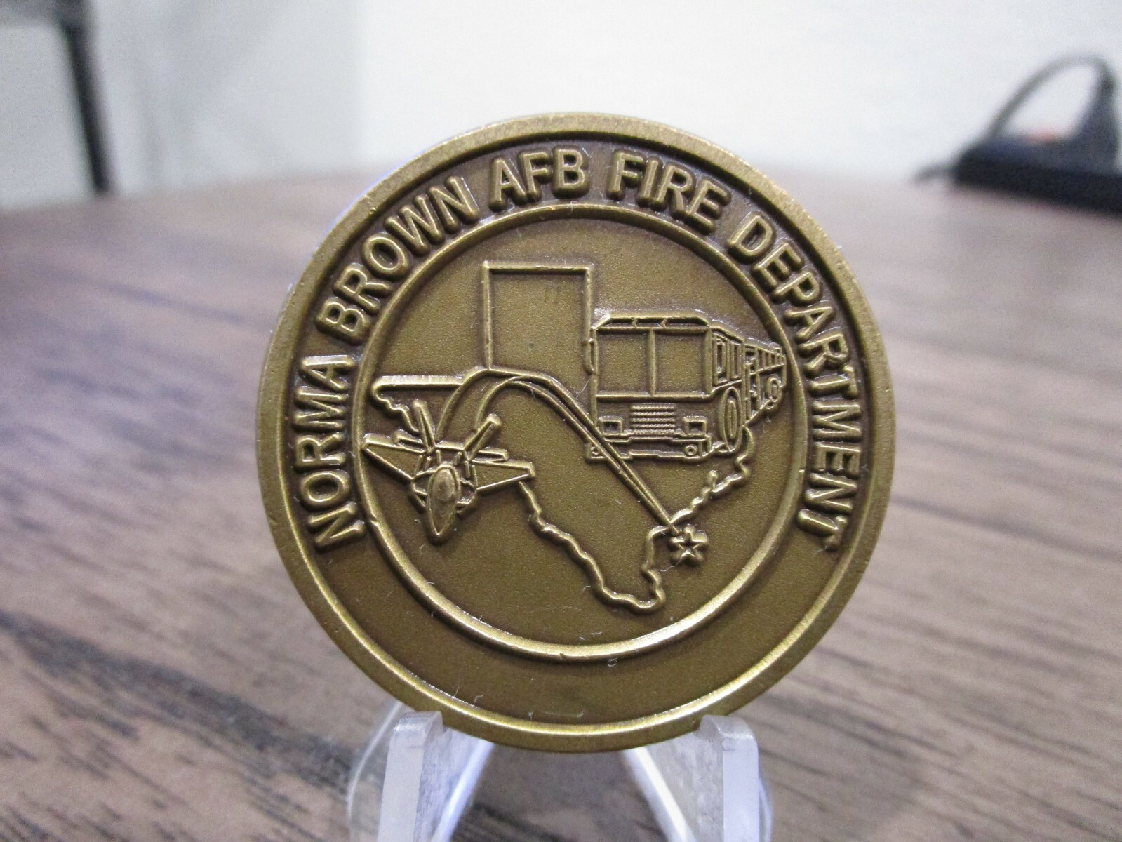 USAF Norma Brown AFB Fire Department DOD Fire Officer Challenge Coin ...