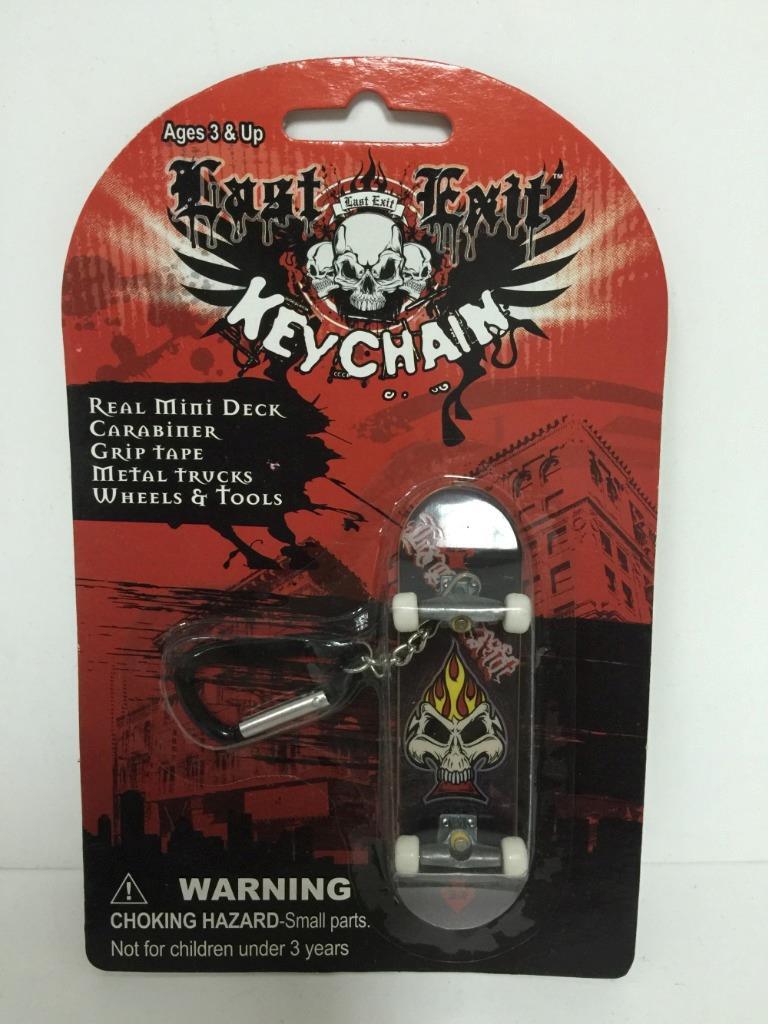Sk10 1 box of Keychain Random color fingerboard Skateboard 96mm New | eBay