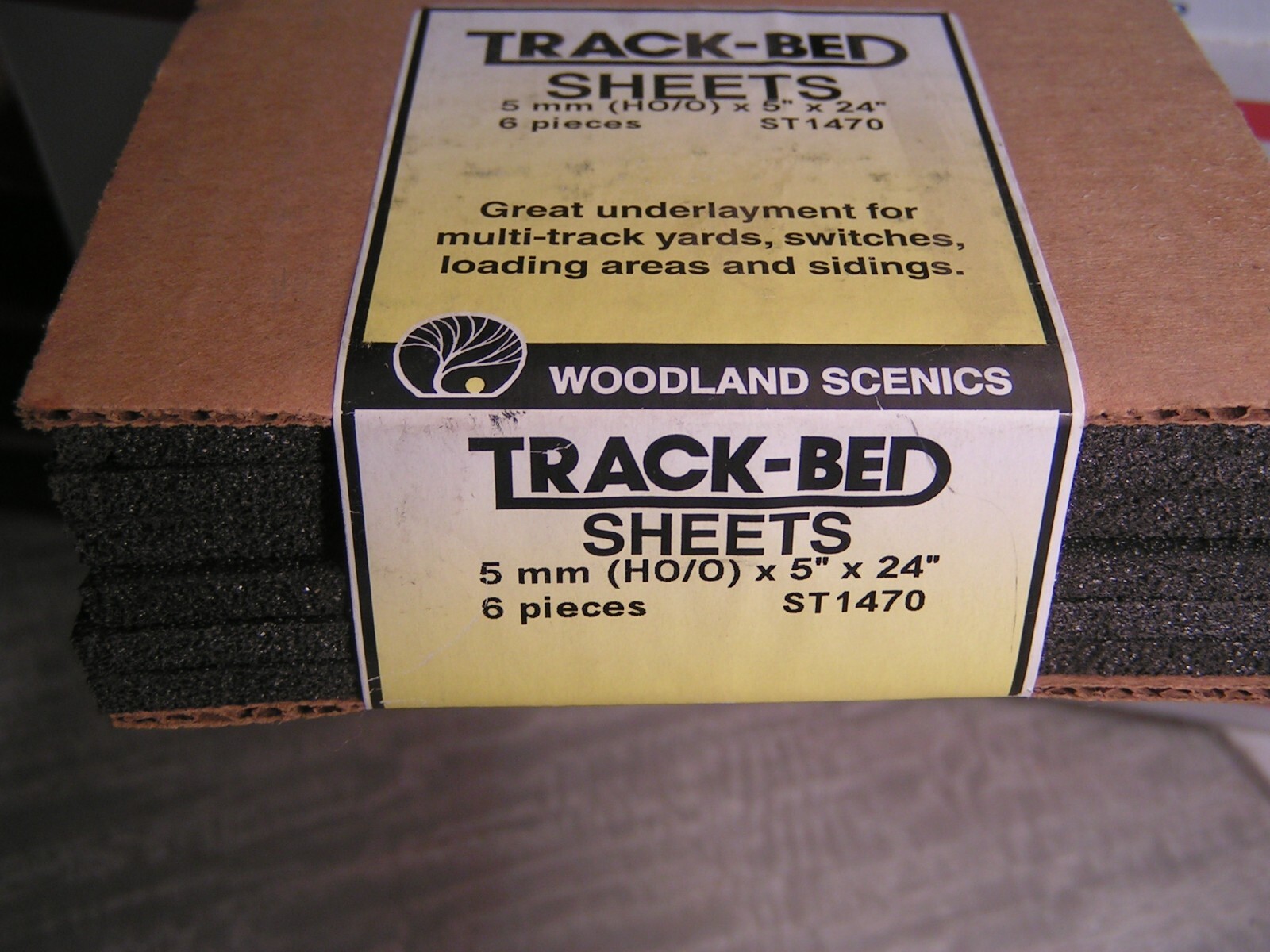 Woodland Scenics HO/O 4 Track-Bed Sheets of 6 WOOST1470 24 total | eBay