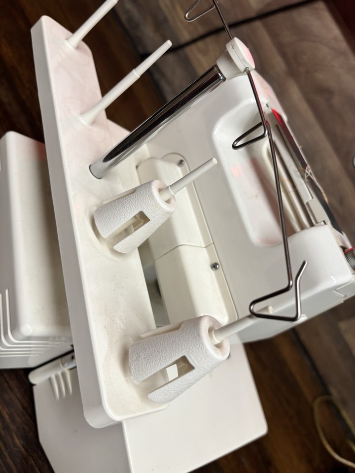 Brother 920D HOMELOCK Serger Sewing Machine in good condition | eBay