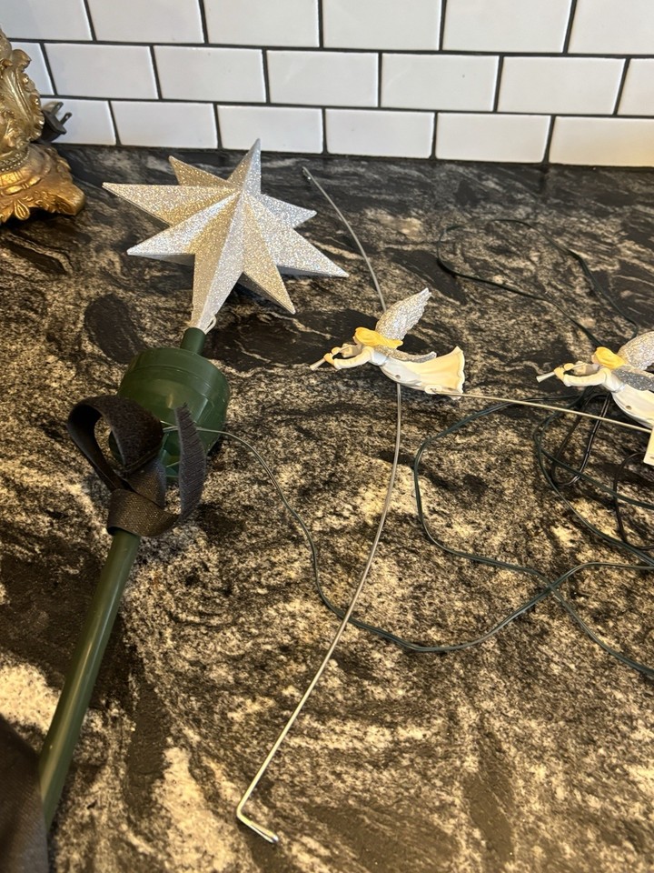 Cracker Barrel Mr Christmas Animated Angels Tree Topper Illuminated ...