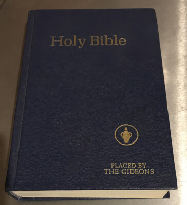 Holy Bible placed by the Gideons Hardcover book | eBay Australia