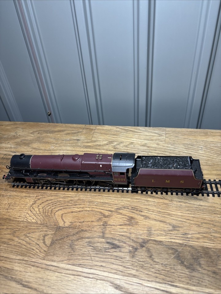 OO Gauge HORNBY 4-6-2 R1057 LMS Princess Class 7P ‘Princess Elizabeth ...