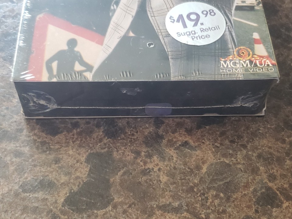 BRAND NEW Brannigan (VHS; 1990) John Wayne RARE Sealed OOP 27616177032 ...