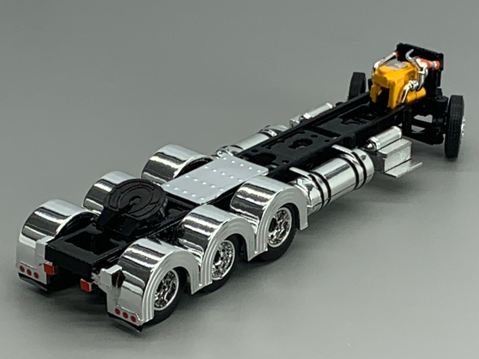 1/64 DCP PARTS BLACK 300" PETERBILT 359/379/389 CHASSIS W/ CHROME SHOW ...