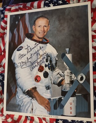 GERALD (JERRY) CARR ASTRONAUT SIGNED 8x10 NASA PHOTOGRAPH LIFETIME COA ...
