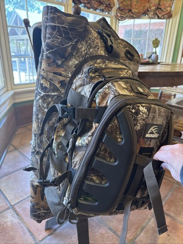 Insights Hunting Bow Backpack - Realtree EDGE Design | eBay