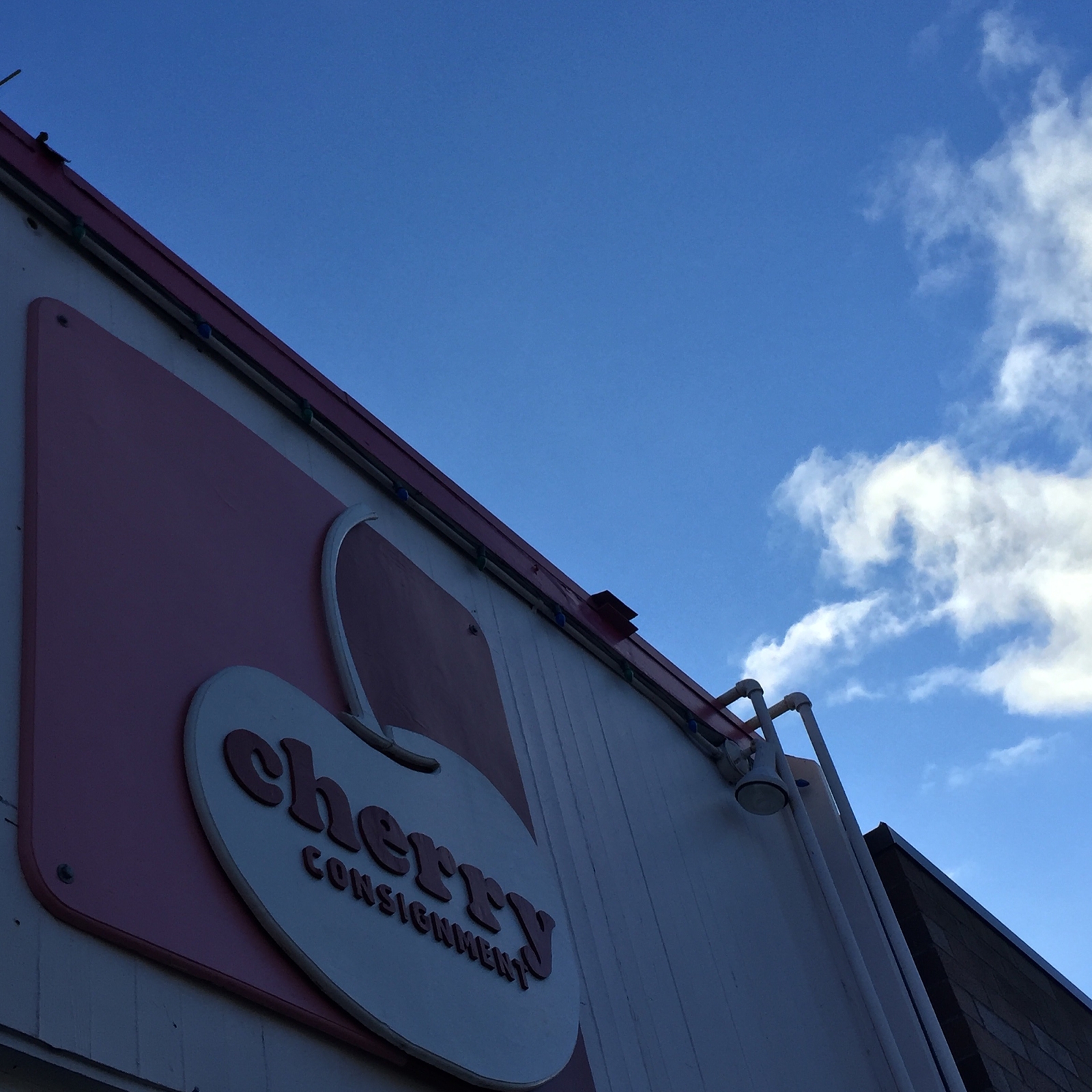 Cherry Consignment | eBay Stores