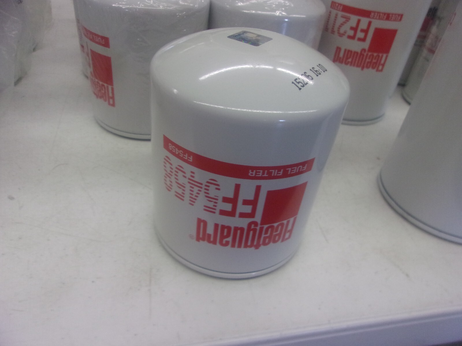 FLEETGUARD FF5461 - Fuel filter cross reference