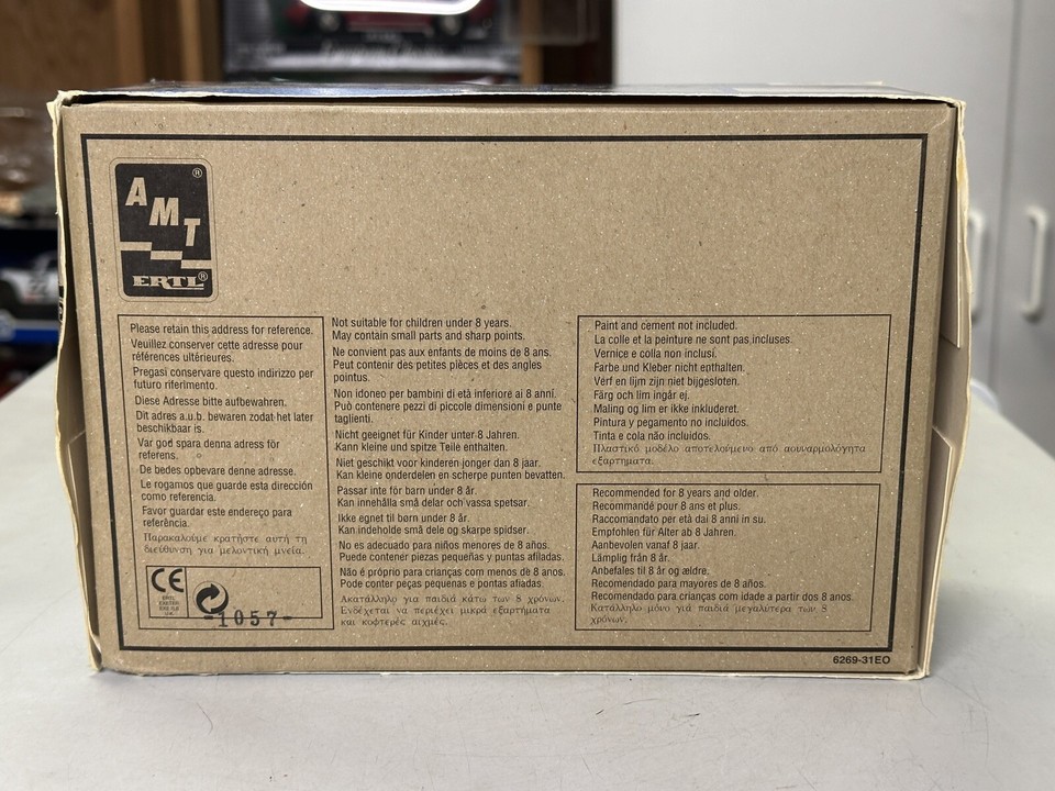 1997 UNBUILT 1:25 AMT ERTL model car kit CUSTOM & COMPETITION PARTS ...