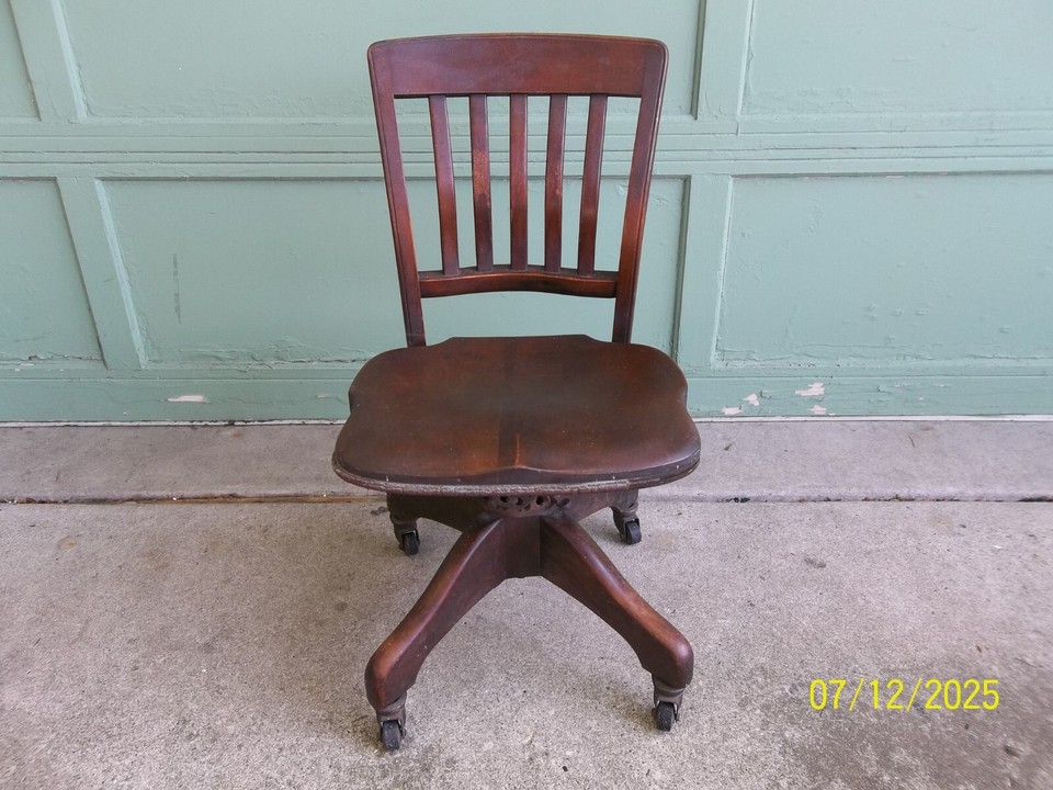 Antique 1914 Milwaukee Chair Company Rolling Adjustable Office/ Banker ...