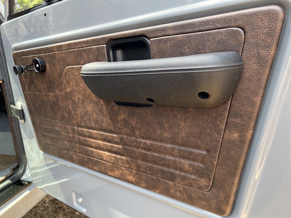 Early Bronco Door Panels Ford Bronco Wikipedia