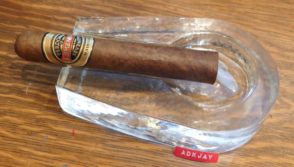 Cigar Ashtray ~ Large Heavy Clear Glass ~ Ice Block Appearance ~ Cigar ...