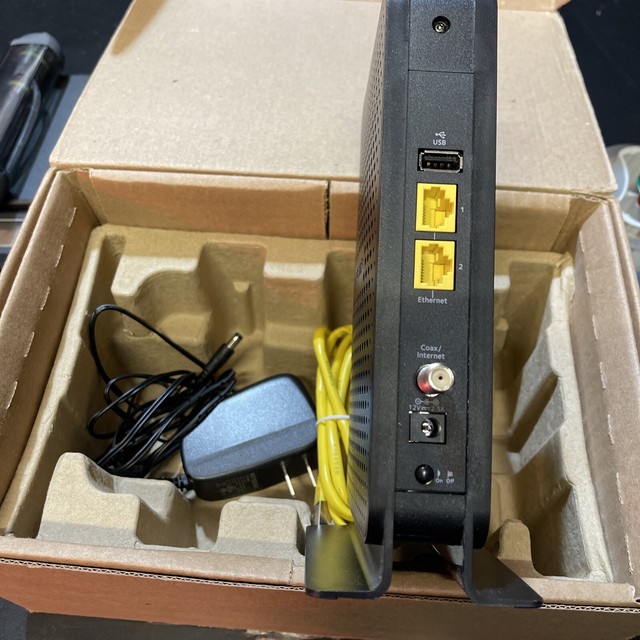 NETGEAR DOCSIS 3.0 8 X 4 N600 WiFi Cable Modem Router C3700V2 for sale ...