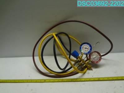 Gauges - Yellow Jacket 69075